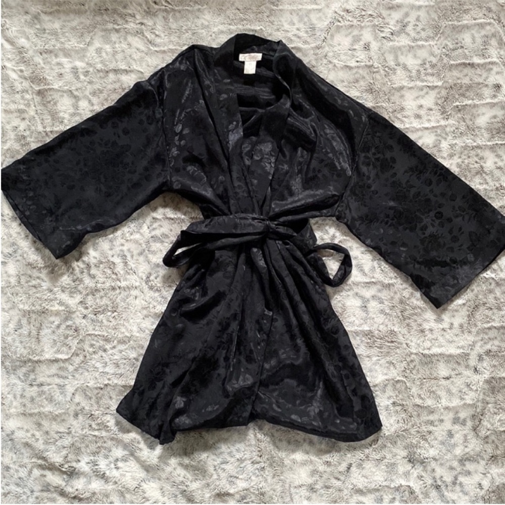 Rare Cachet Vintage Goth Rose Sexy Black Robe - Gem